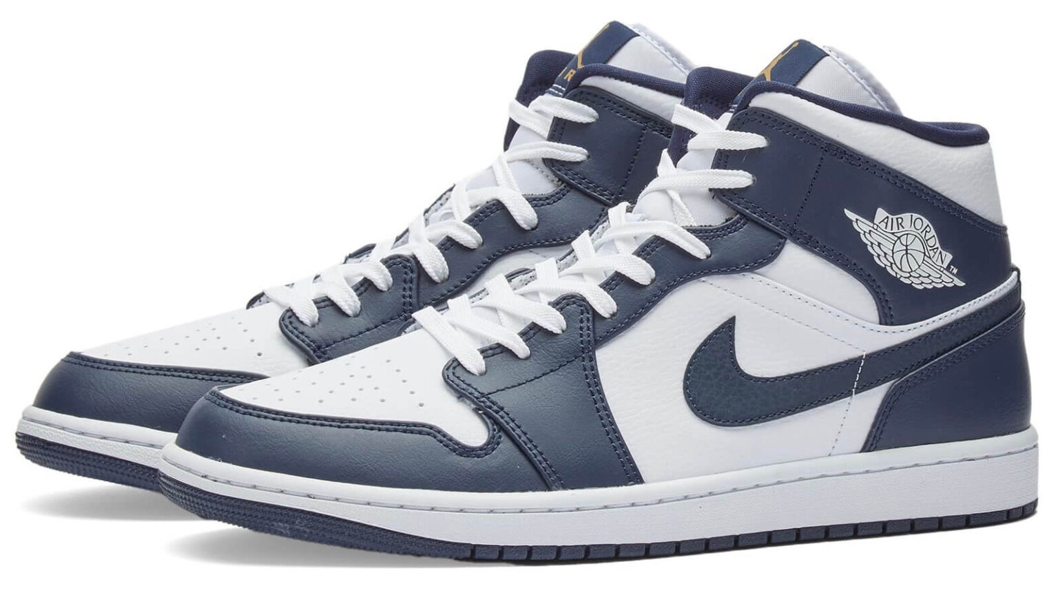 10 best sneakers for men in 2023 - Monetha